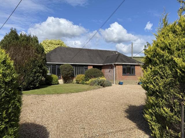 4 bedroom bungalow for sale