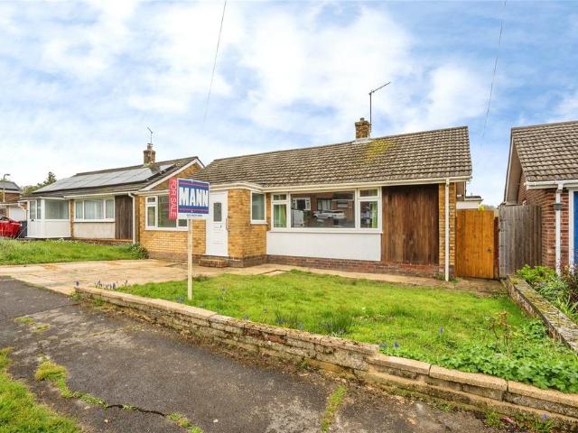 4 bedroom bungalow for sale