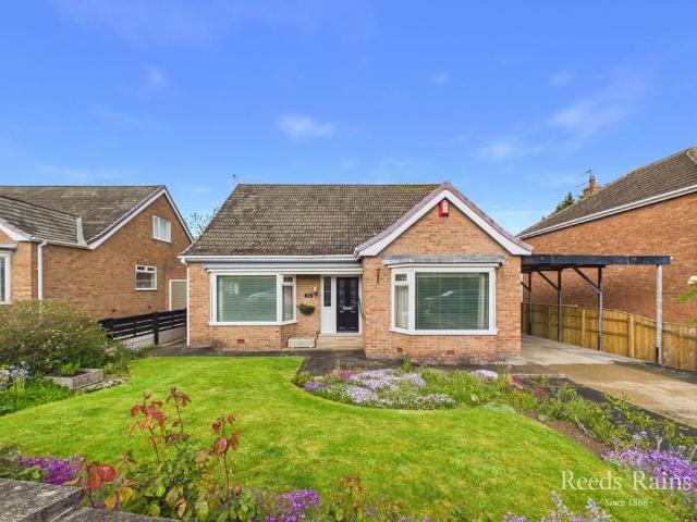 4 bedroom bungalow for sale