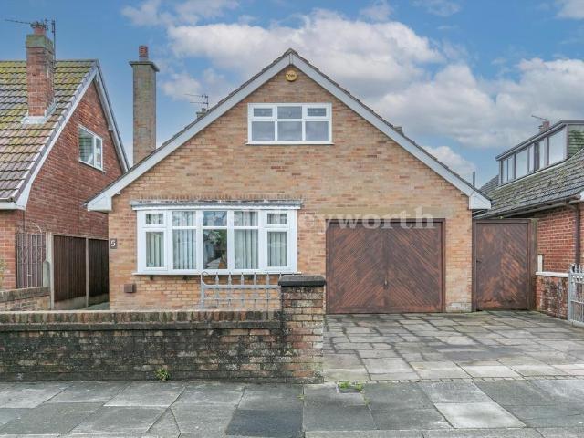 4 bedroom bungalow for sale