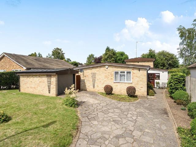 4 bedroom bungalow for sale