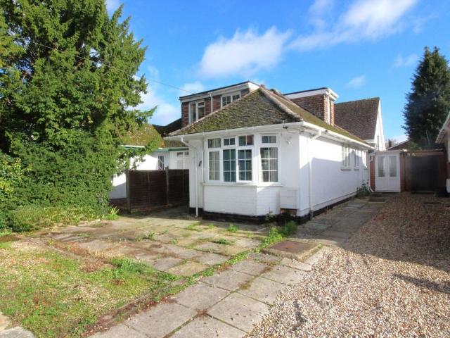 4 bedroom bungalow for sale