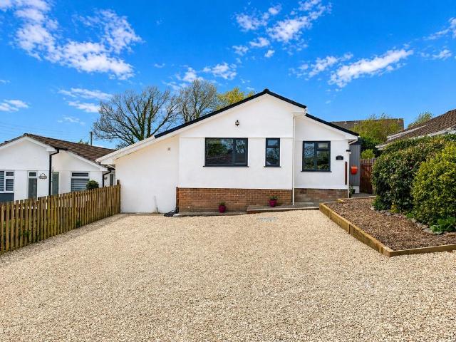 4 bedroom bungalow for sale
