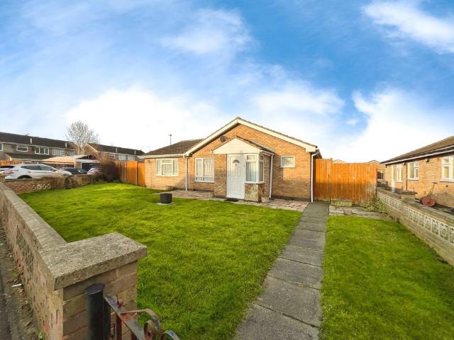 4 bedroom bungalow for sale