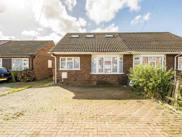 4 bedroom bungalow for sale