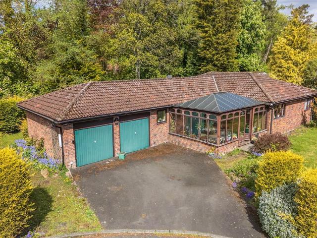 4 bedroom bungalow for sale