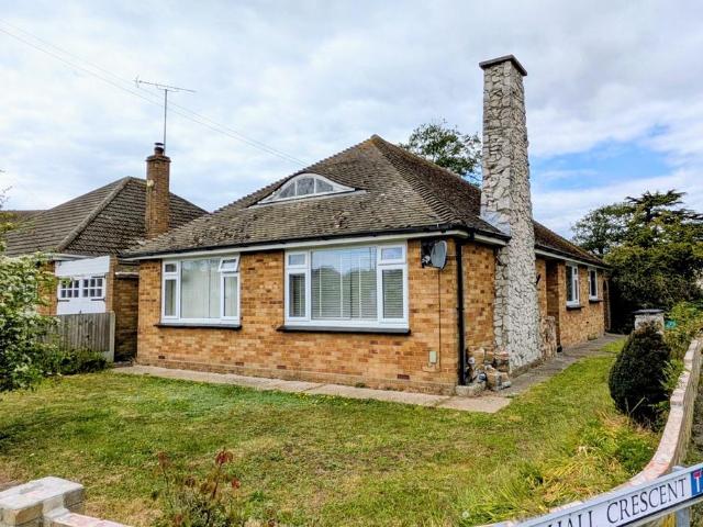 4 bedroom bungalow for sale