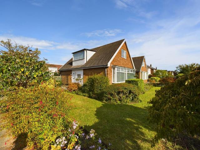 4 bedroom bungalow for sale