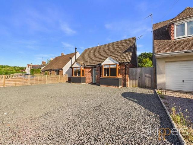 4 bedroom bungalow for sale