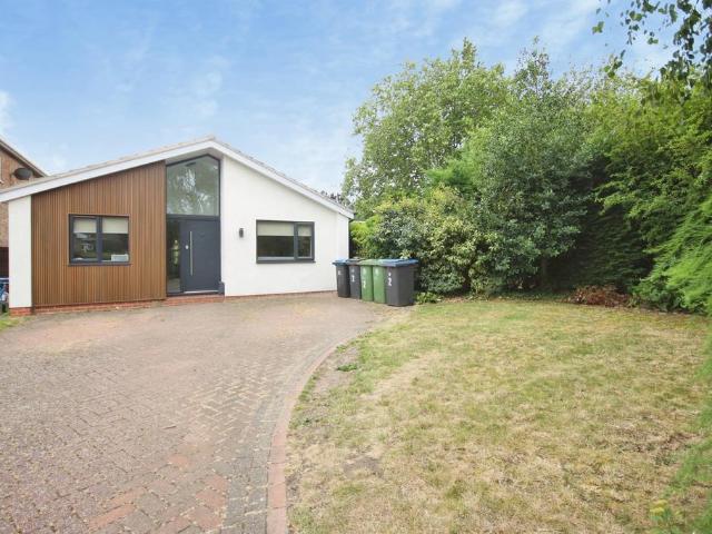 4 bedroom bungalow for sale