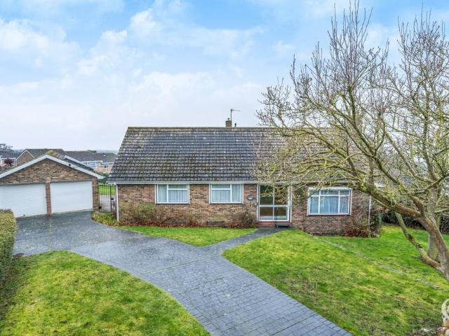 4 bedroom bungalow for sale