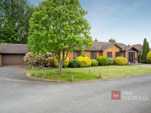 4 bedroom bungalow for sale