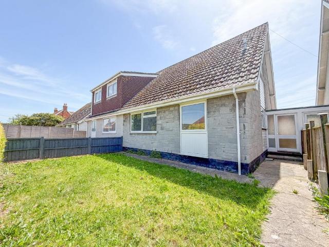 4 bedroom bungalow for sale