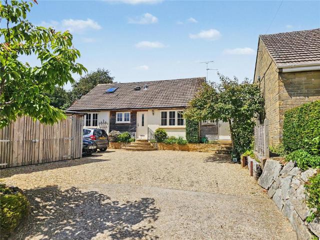 4 bedroom bungalow for sale