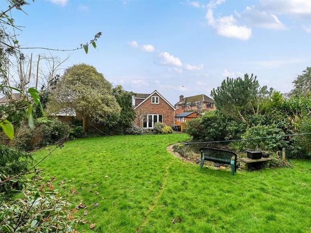 4 bedroom bungalow for sale