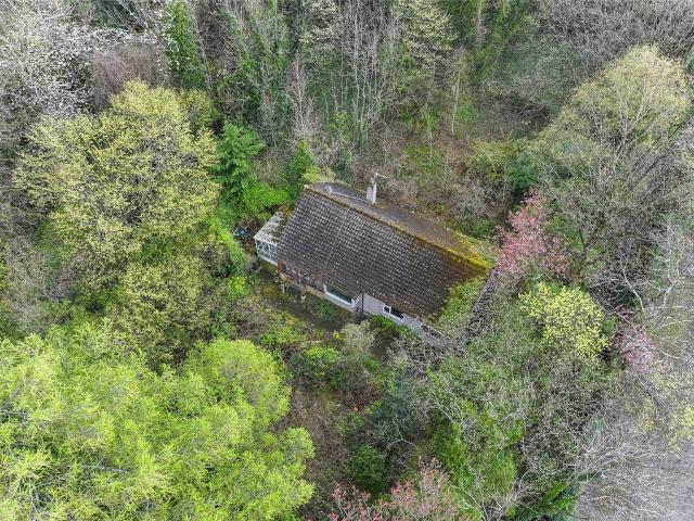 4 bedroom bungalow for sale