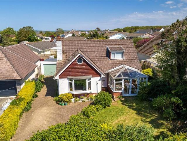 4 bedroom bungalow for sale