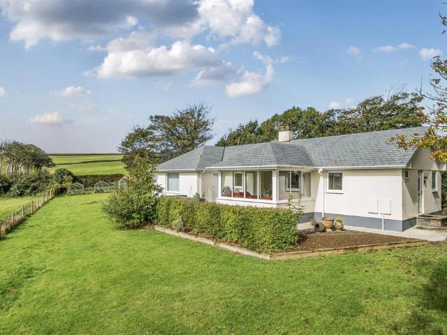 4 bedroom bungalow for sale