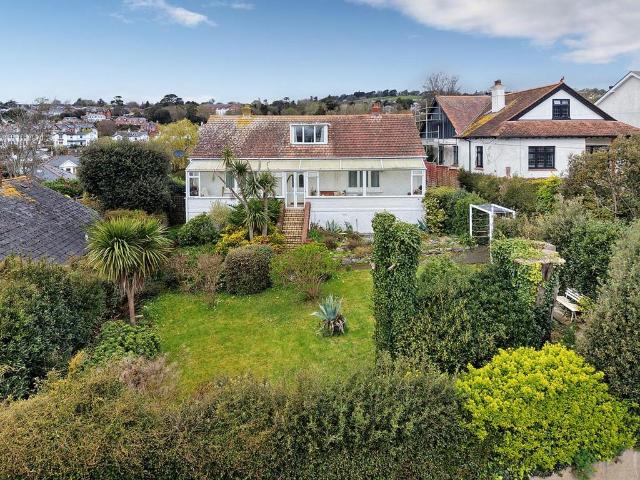 4 bedroom bungalow for sale