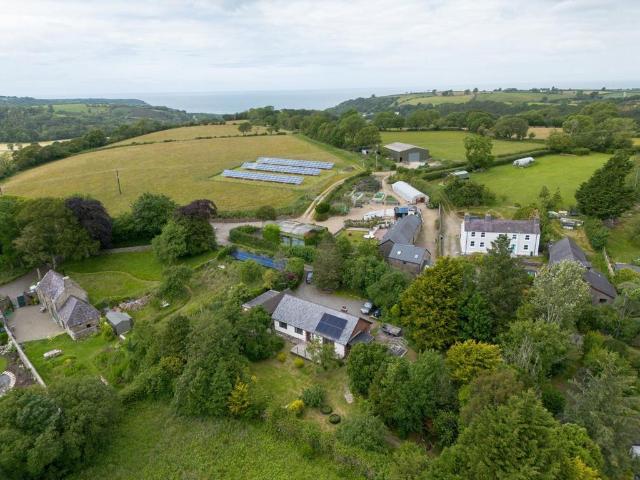 4 bedroom bungalow for sale