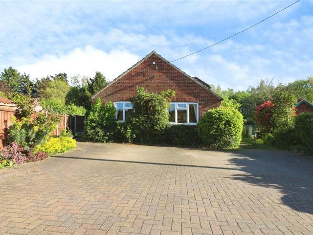 4 bedroom bungalow for sale
