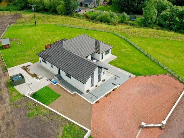 4 bedroom bungalow for sale