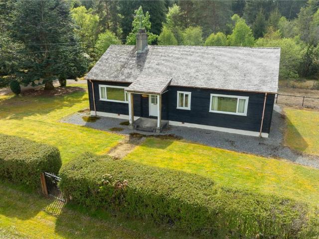 4 bedroom bungalow for sale