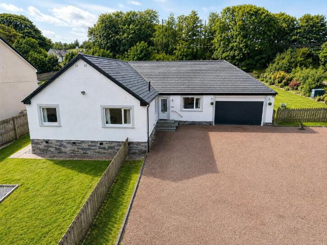 4 bedroom bungalow for sale