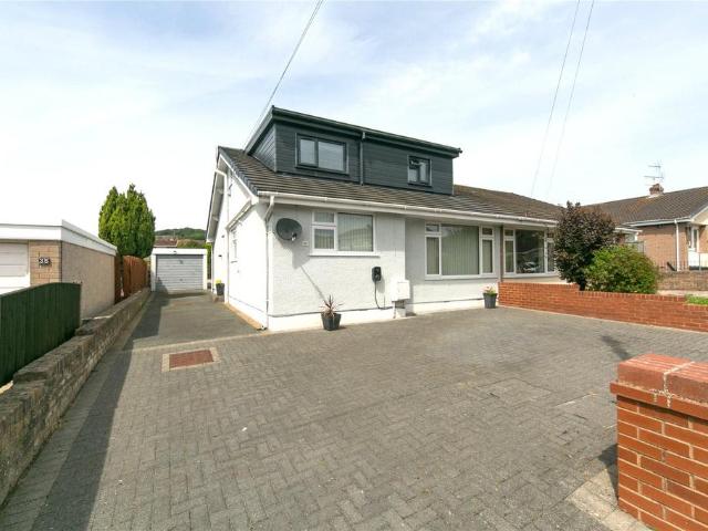 4 bedroom bungalow for sale