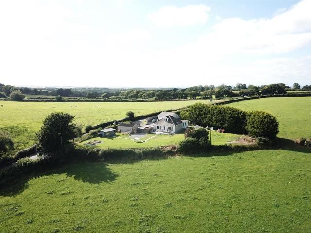 4 bedroom bungalow for sale