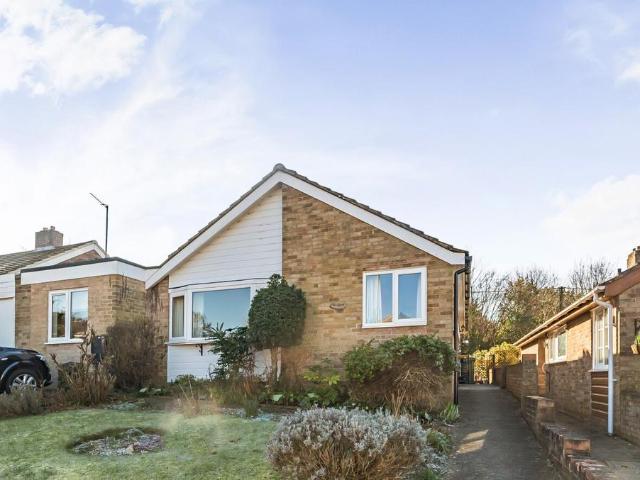 4 bedroom bungalow for sale
