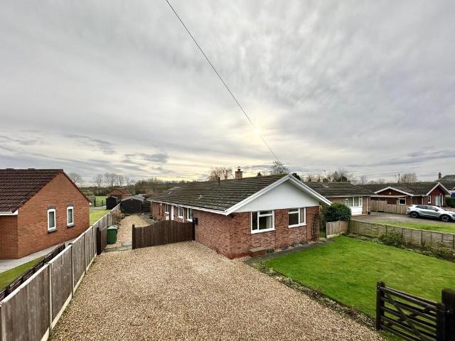 4 bedroom bungalow for sale