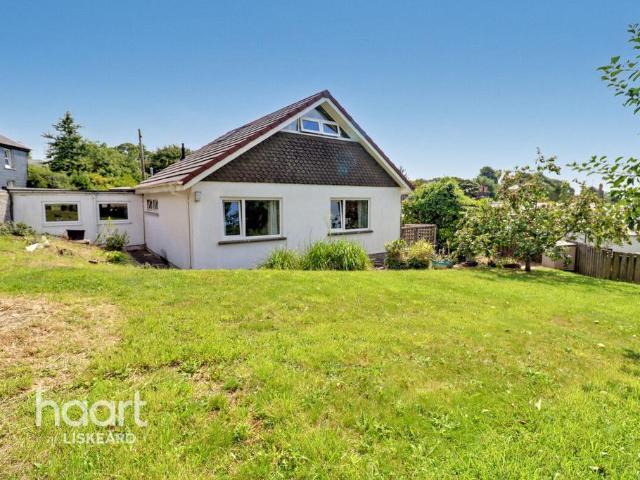 4 bedroom bungalow for sale