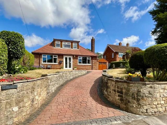 4 bedroom bungalow for sale