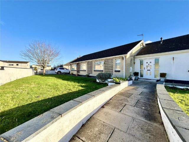 4 bedroom bungalow for sale
