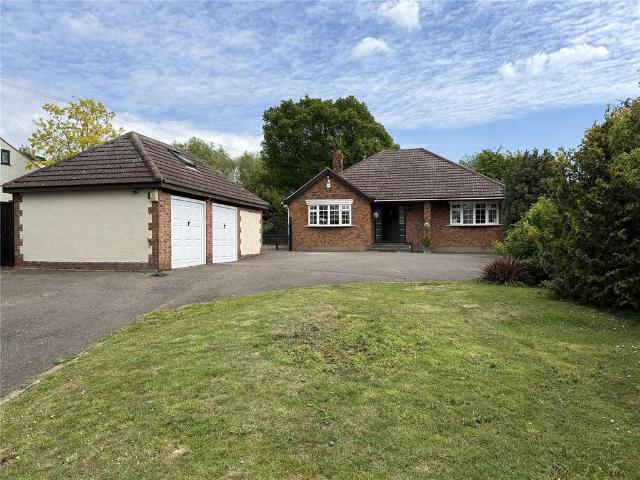 4 bedroom bungalow for sale