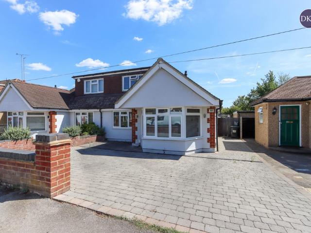 4 bedroom bungalow for sale