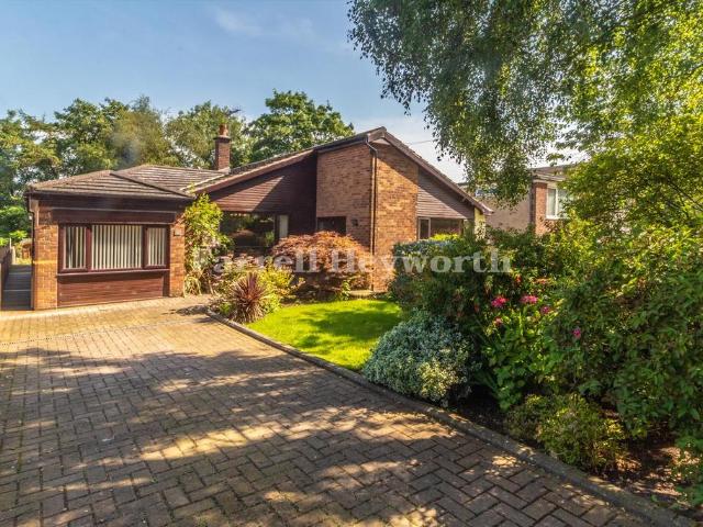 4 bedroom bungalow for sale