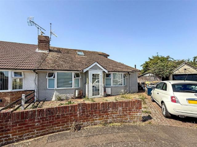4 bedroom bungalow for sale