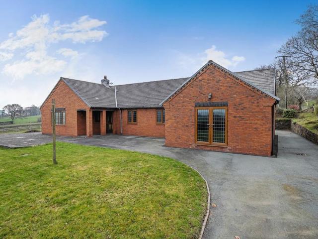 4 bedroom property with land for sale