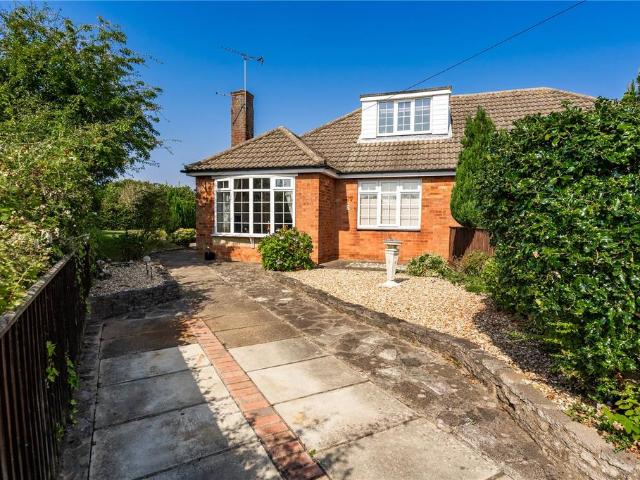 4 bedroom bungalow for sale