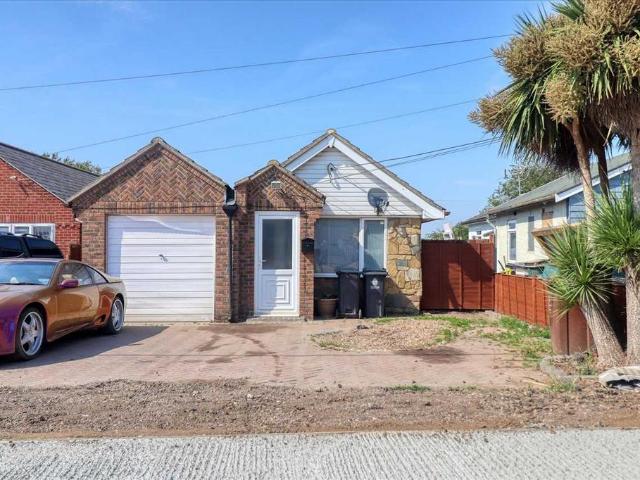 4 bedroom bungalow for sale