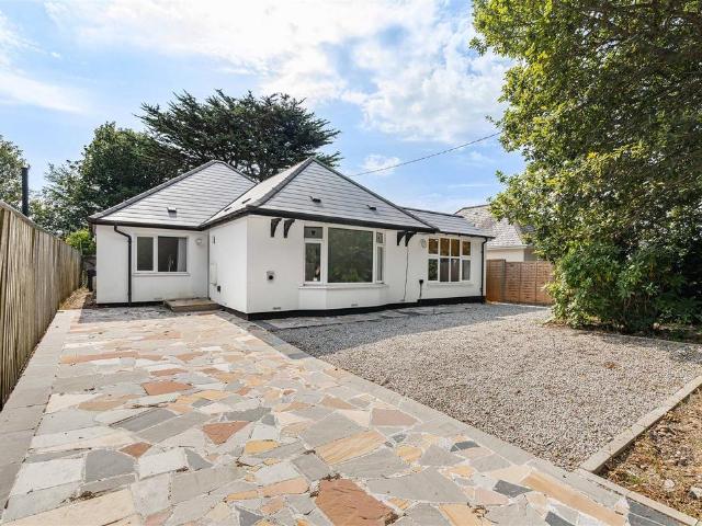 4 bedroom bungalow for sale