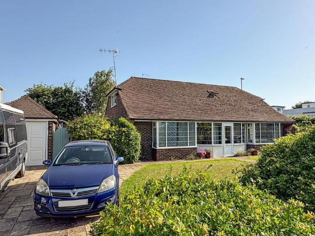 4 bedroom bungalow for sale