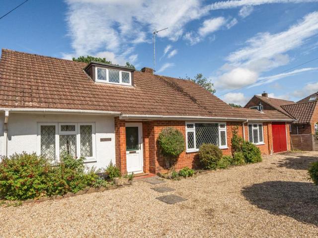 4 bedroom bungalow for sale