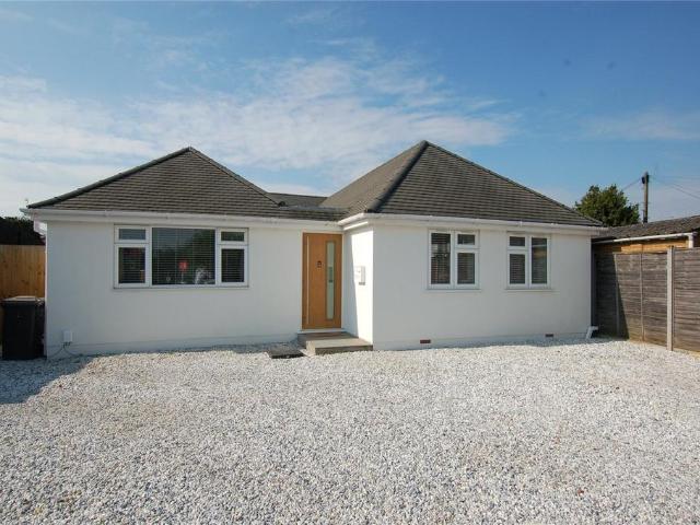 4 bedroom bungalow for sale
