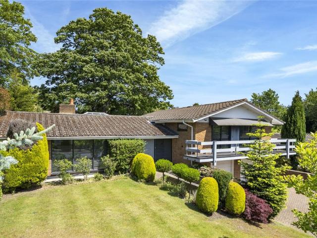 4 bedroom bungalow for sale