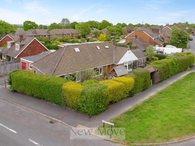 4 bedroom bungalow for sale