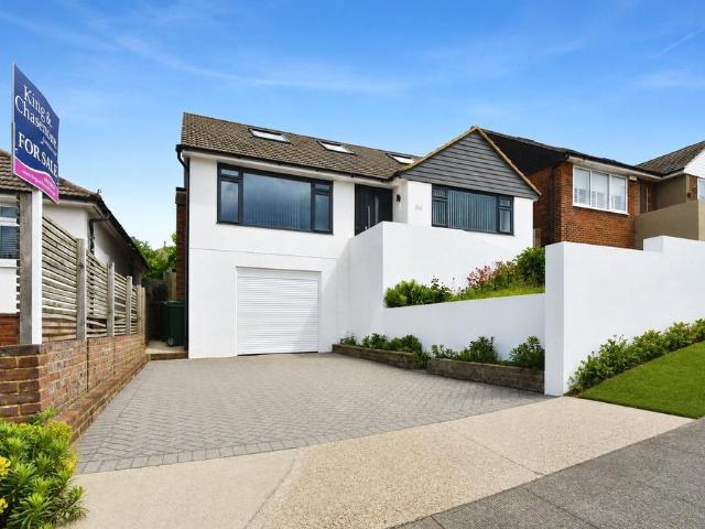 4 bedroom bungalow for sale