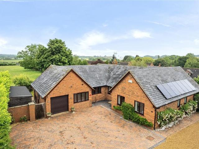 4 bedroom bungalow for sale